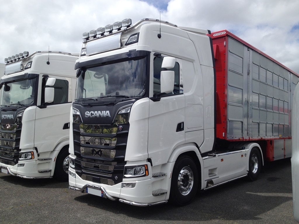 SCANIA - S580 - V8 - 2018 - FRANCK CASSÉ