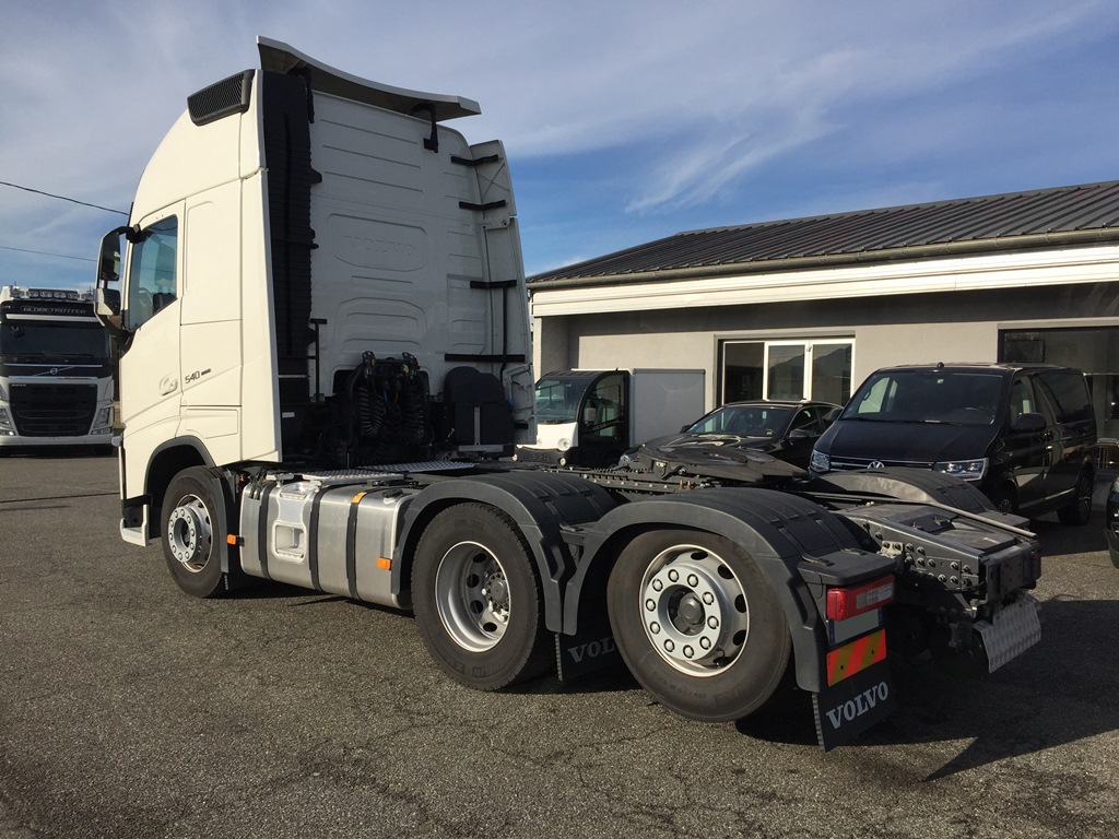 VOLVO - FH540 - 6x2 - GLOBETROTTER XL - 2017 - FRANCK CASSÉ